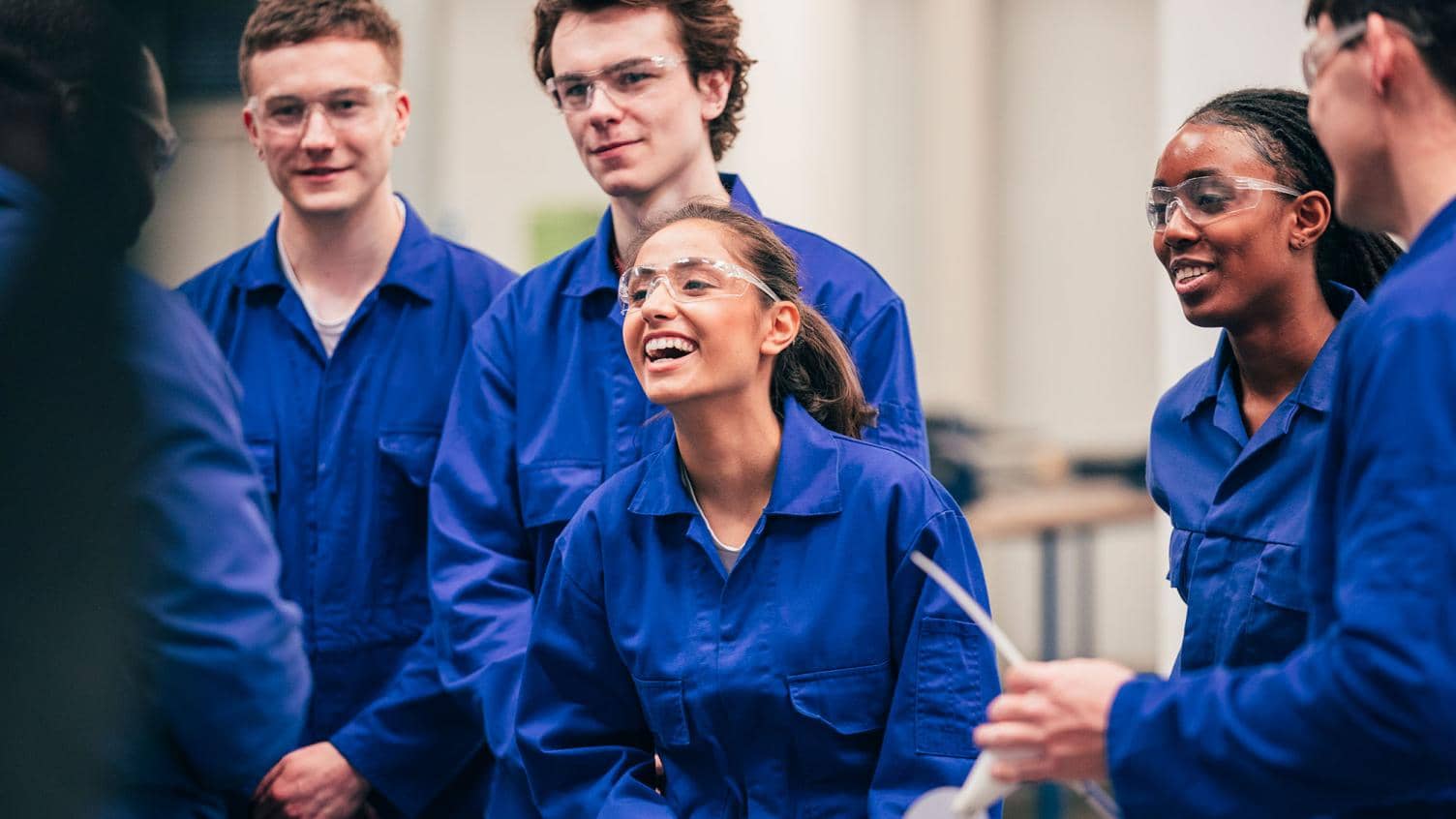 The Role of Technology in Enhancing Apprenticeship Outcomes | Purlos